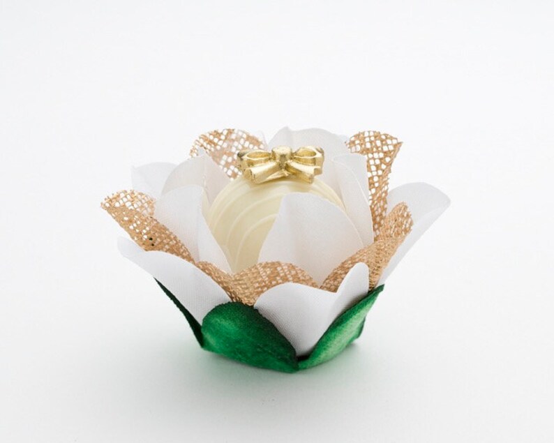 White and Gold Flower Truffle Wrappers for Holding Chocolate - Etsy