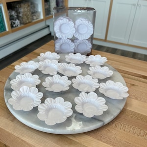 White Wrappers for Holding Chocolate Truffles/ Rustic Wedding ...