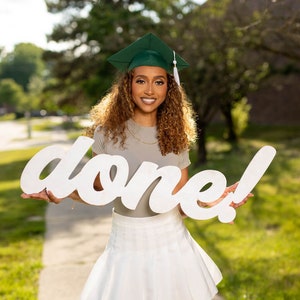 Done! Senior Prop Sign, Perfect for Your Senior Pictures! This Stylish ...