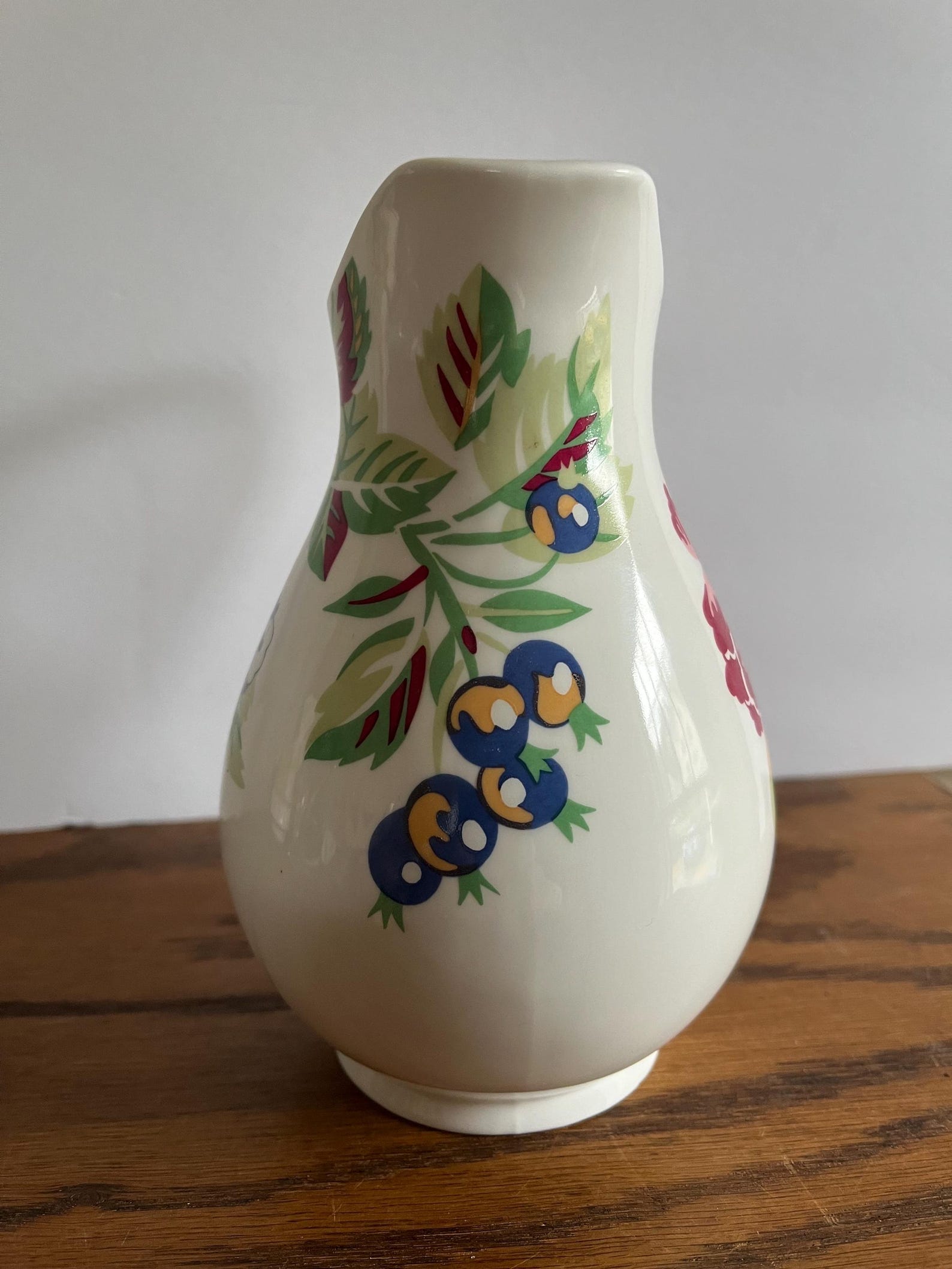 Vtg Royal Tara Fine Bone China Pitcher 6.5” Florence Pattern Tulips ...