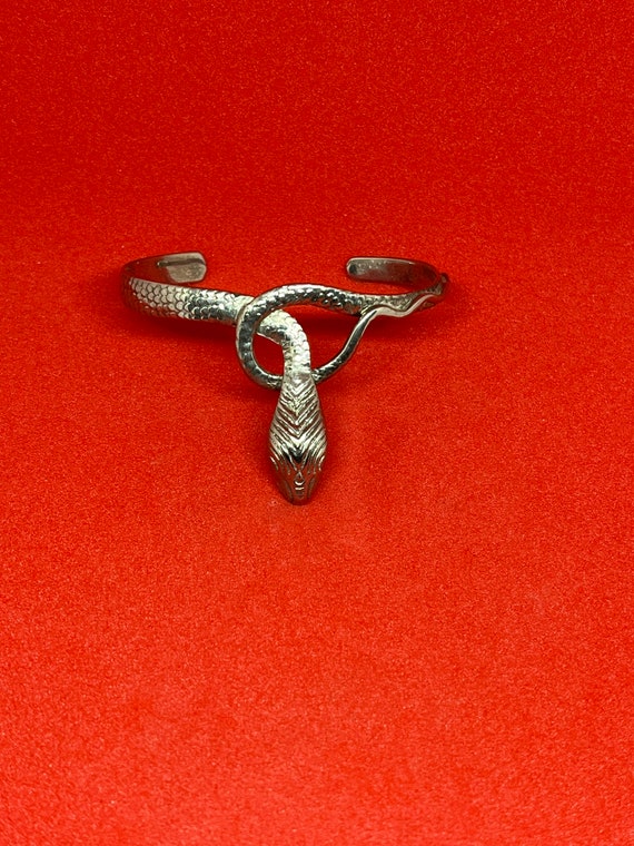 Intertwined snake serpent cuff bracelet - Gem