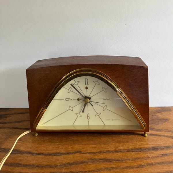Boomerang Clock - Etsy