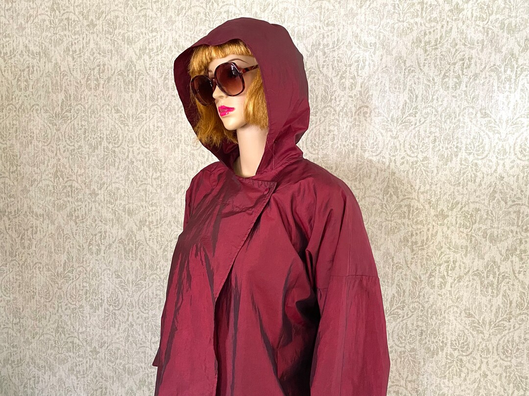 Vintage Boxy Raincoat Maroon Iridescent Nylon Hood Coat Hooded Rain ...