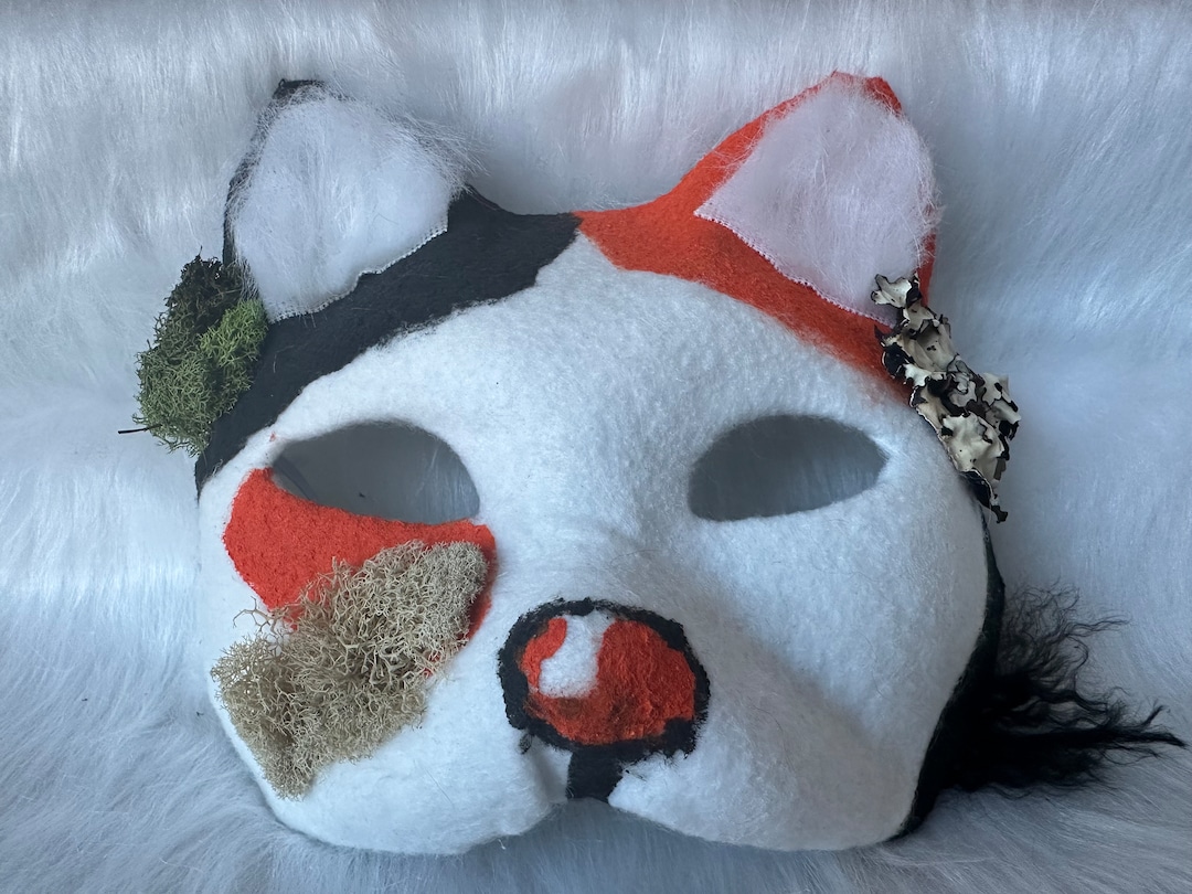 Torti Moss Cat Mask - Etsy