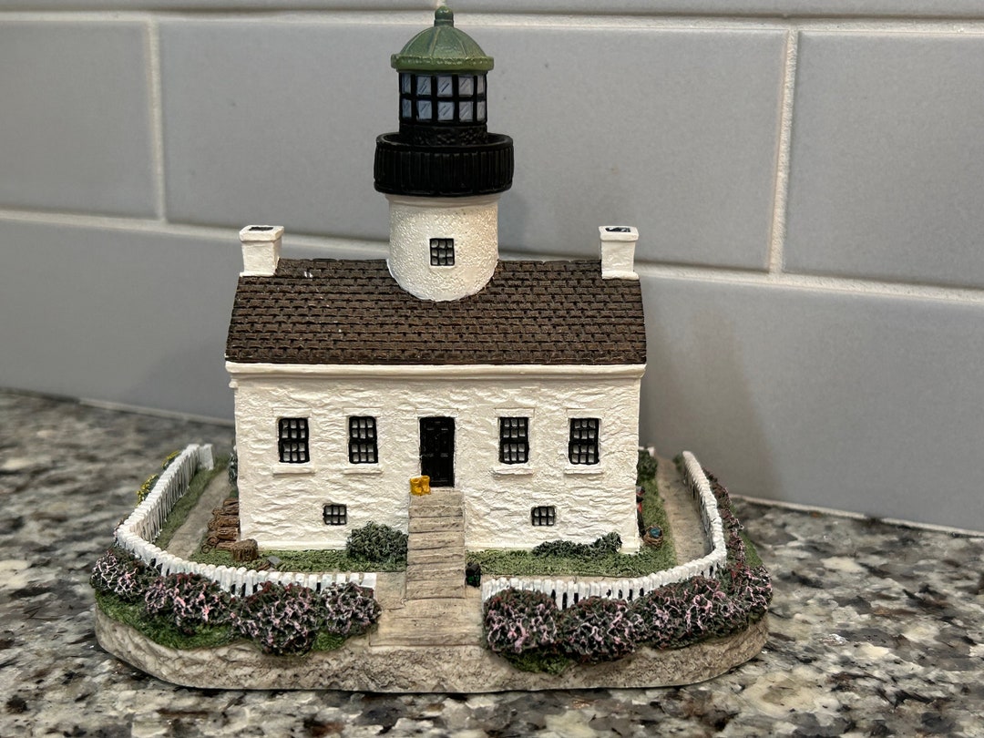 Great Lighthouses of the World - Old Point Loma California #409 Harbour ...