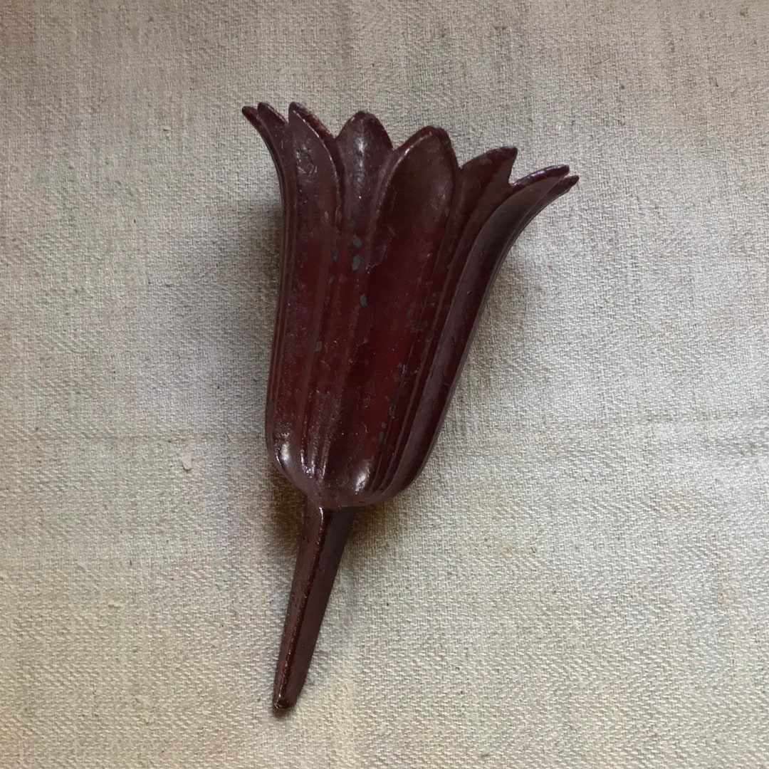 Antique Cast Iron Urn Pot Red Funnel Garden Pot AMERICANA AAFA ...