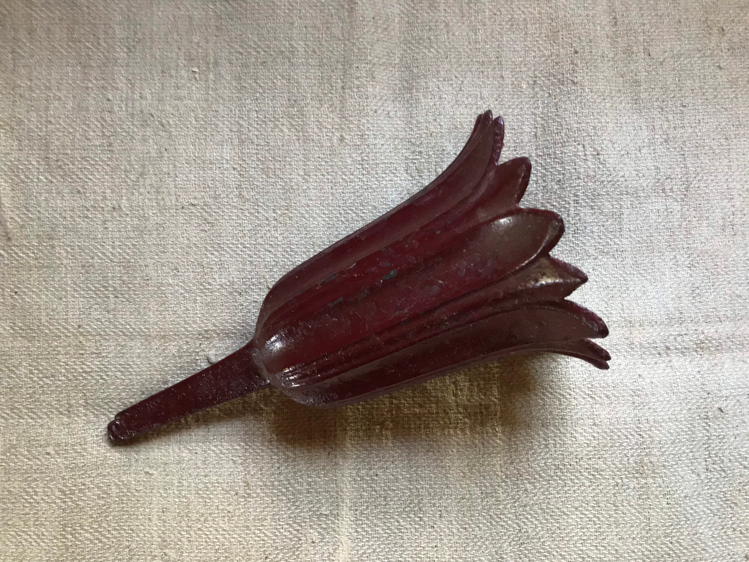 Antique Cast Iron Urn Pot Red Funnel Garden Pot AMERICANA AAFA - Etsy