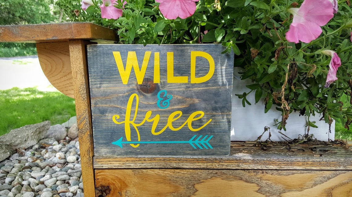 Wild and Free Sign Arrow Sign Wooden Signs Trendy Signs - Etsy