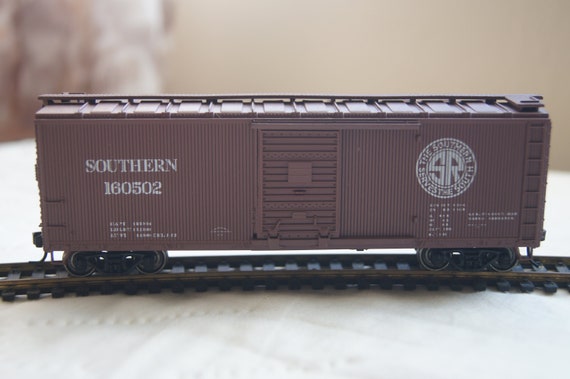 HO Scale Vintage Southern 40' Ft Wood Box Car by Athearn | Etsy