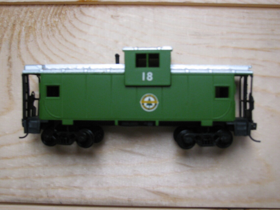 HO Scale Ashley Drew & Northern Caboose Ready to Run | Etsy