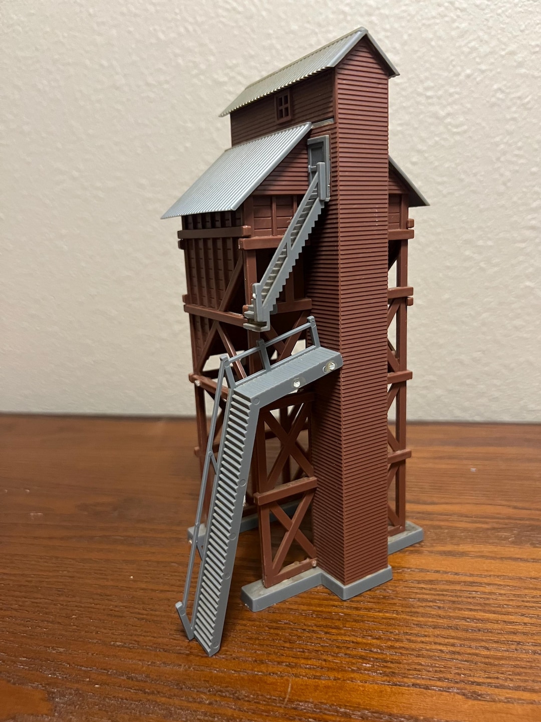 HO Scale Coaling Tower by Cornerstone - Etsy