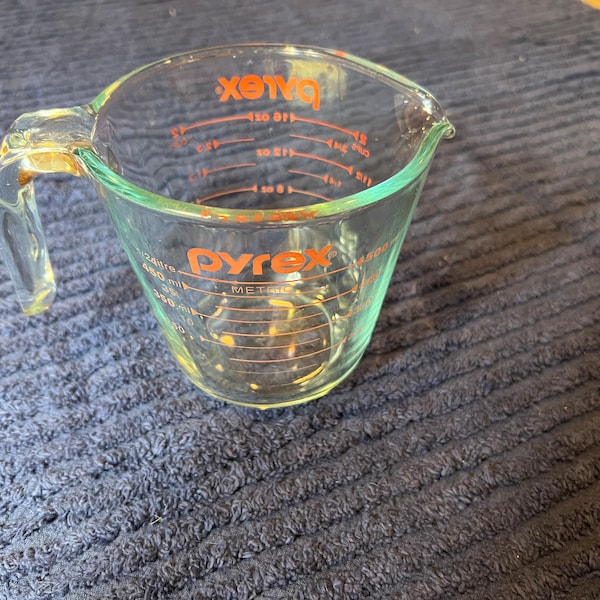 Pyrex Measuring Cup - Etsy