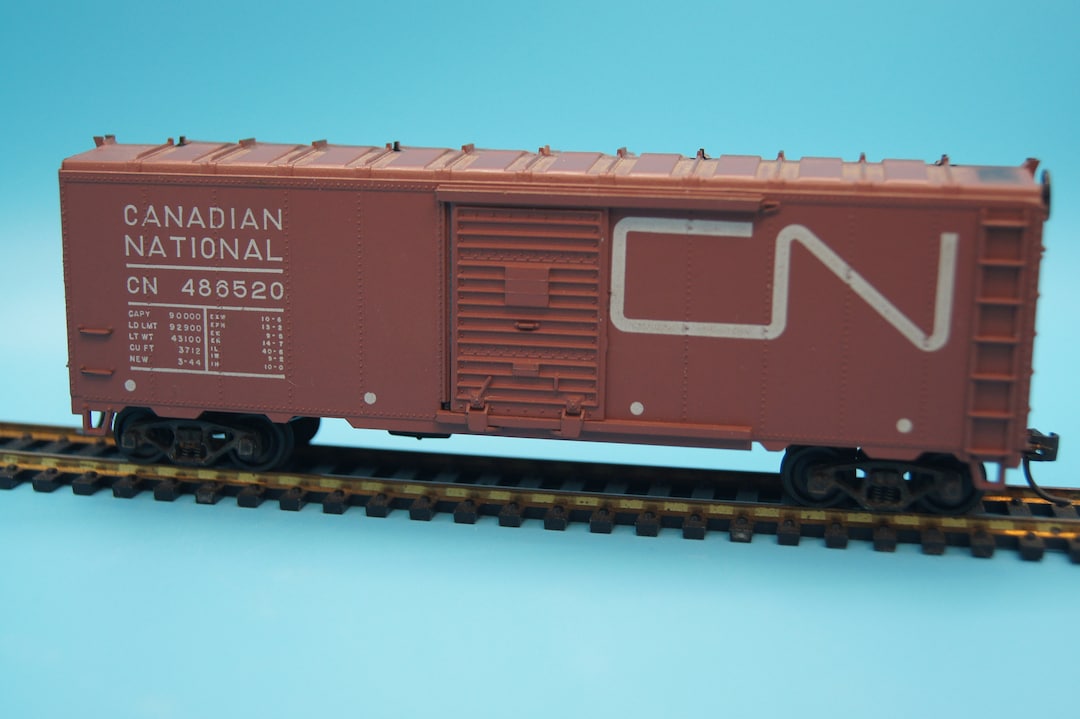 HO Scale Canadian National 40' Ft Boxcar by Athearn 486520 - Etsy