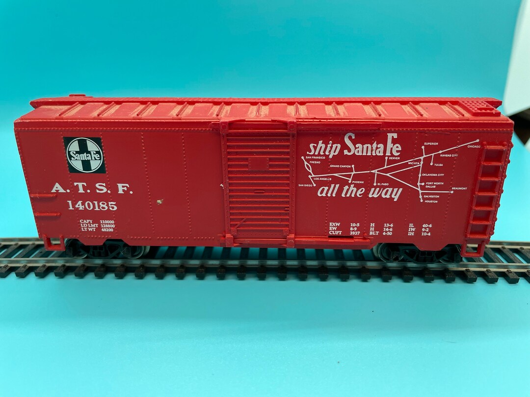 HO Scale Santa Fe 40' Boxcar by Life Like 140185 - Etsy