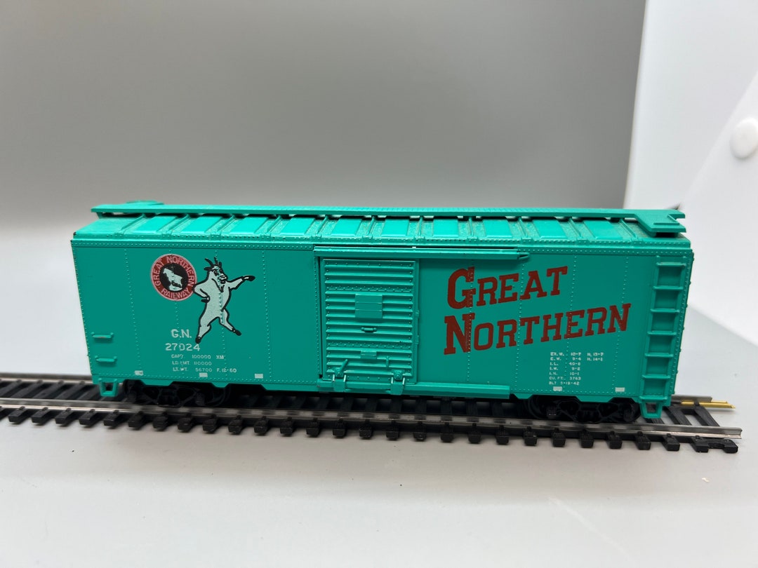 HO Scale Great Northern 40' Boxcar by Athearn 27024/no - Etsy
