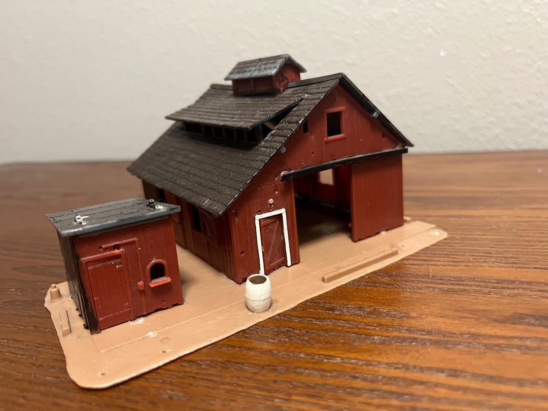 HO Scale Barn - Etsy