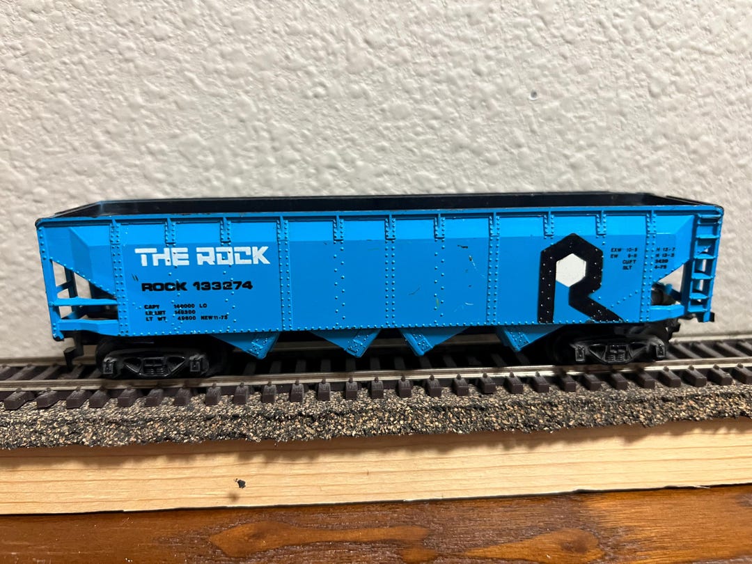 HO Scale Rock Island Four Bay Hopper by Tyco #133274/no Box - Etsy