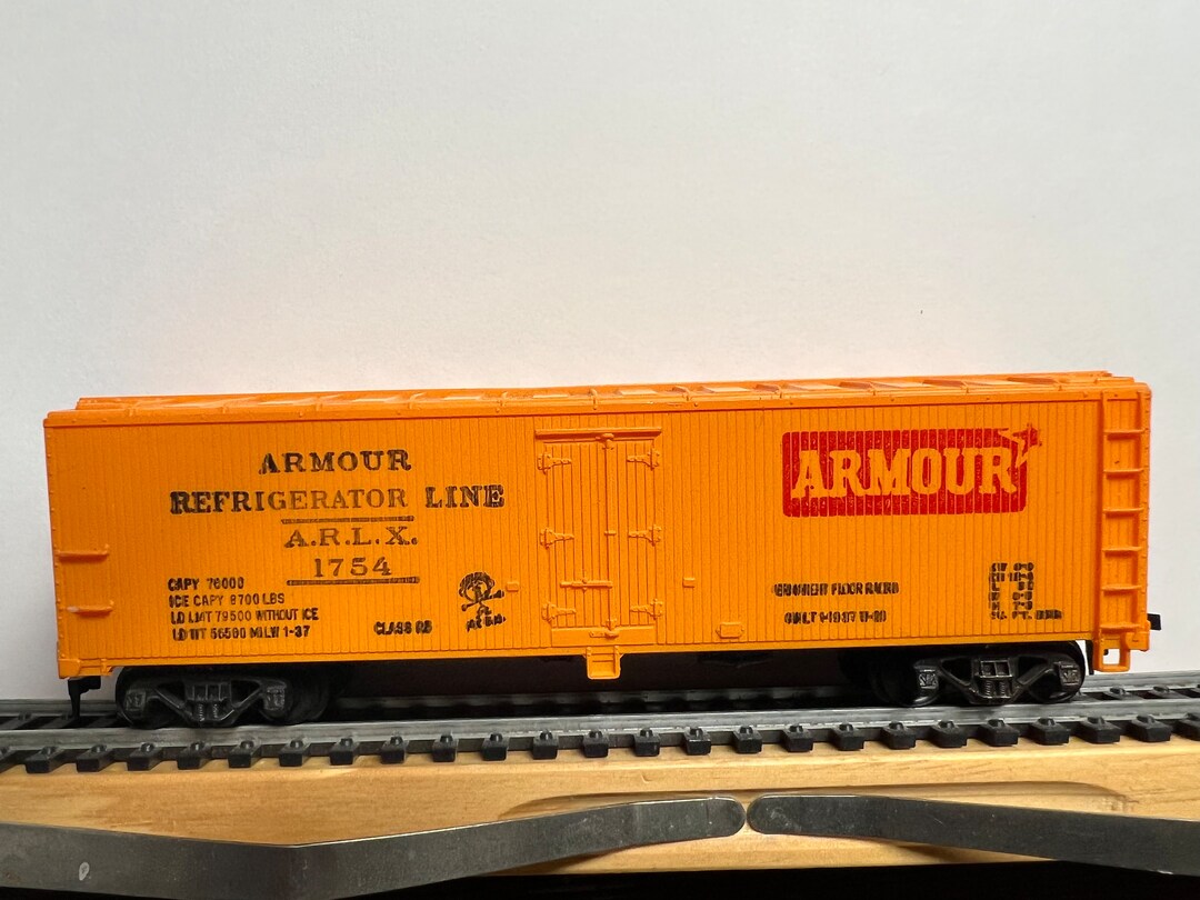 HO Scale Armour Reefer Car by Mantua 1754/no Box - Etsy