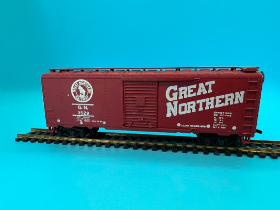 HO Scale Great Northern 40' Boxcar by Hotco 3529 - Etsy