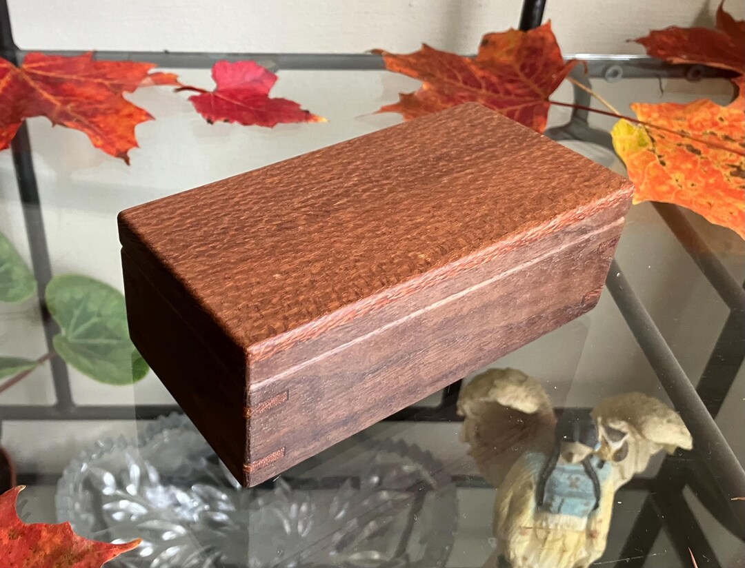 Handmade Hardwood Black Walnut and Leopardwood Magnetic Lid Box - Etsy
