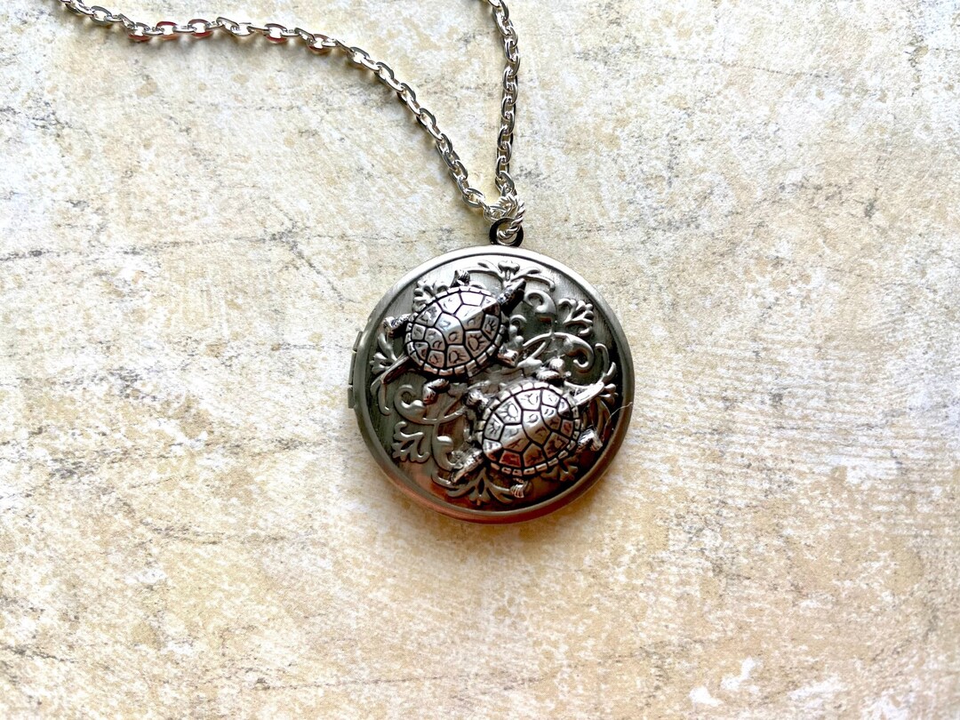 Round Silver Locket, Pair of Turtle Round Locket, Turtle Jewelry ...
