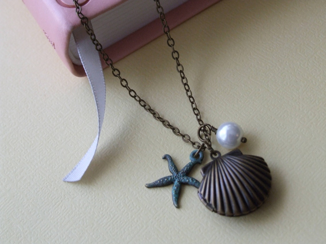 Mermaid Locket Necklace Ariel's Locket Little Mermaid | Etsy