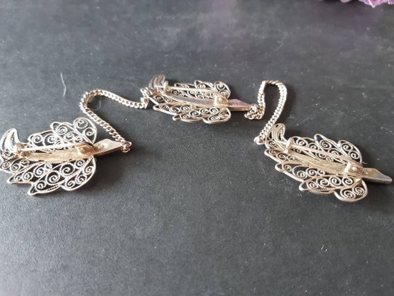 Unusual vintage brooches, triple, three on a chain… - Gem
