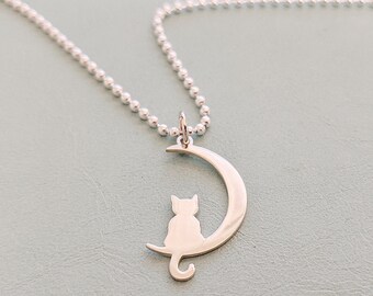 Moon Cat Pendant - Etsy
