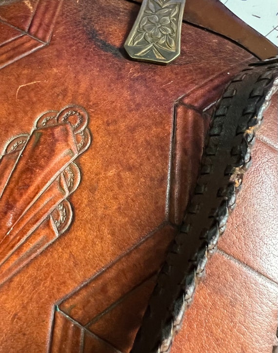 1919 Art Deco Tooled Leather Purse, Arts and Craft T… - Gem
