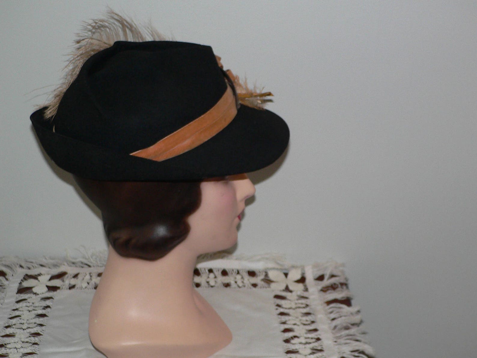 1930s- 40s Slouch Fedora Hat Brown Felt With Tan Velvet and Feathers - Etsy