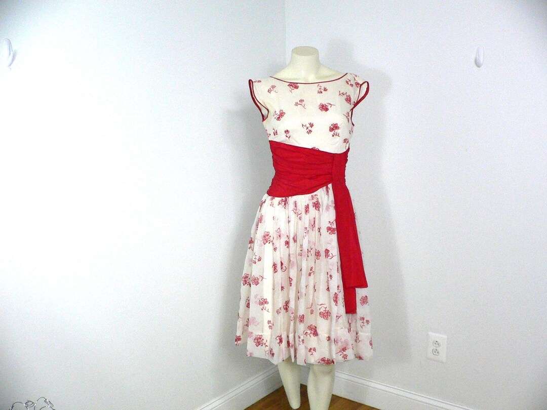 1950's Red Organza Flocked Dress With Red Waist Band /sash - Etsy