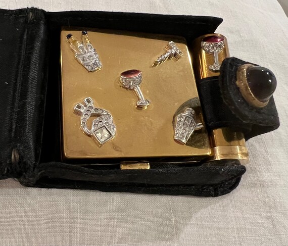 Vintage 1940’s Ciner Jeweled Cocktail Compact and Li… - Gem