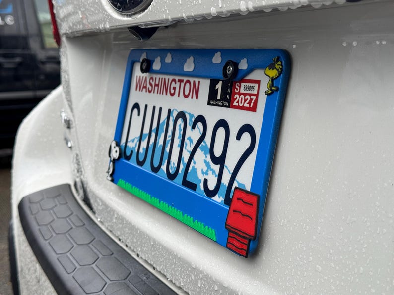 Handcrafted Snoopy License Plate Frame - Etsy