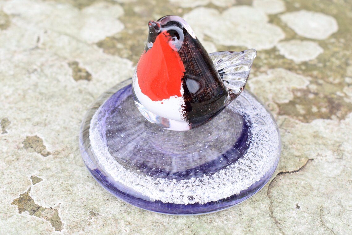 Art Glass Remembrance Robin on Base With Encased Ashes - Etsy UK