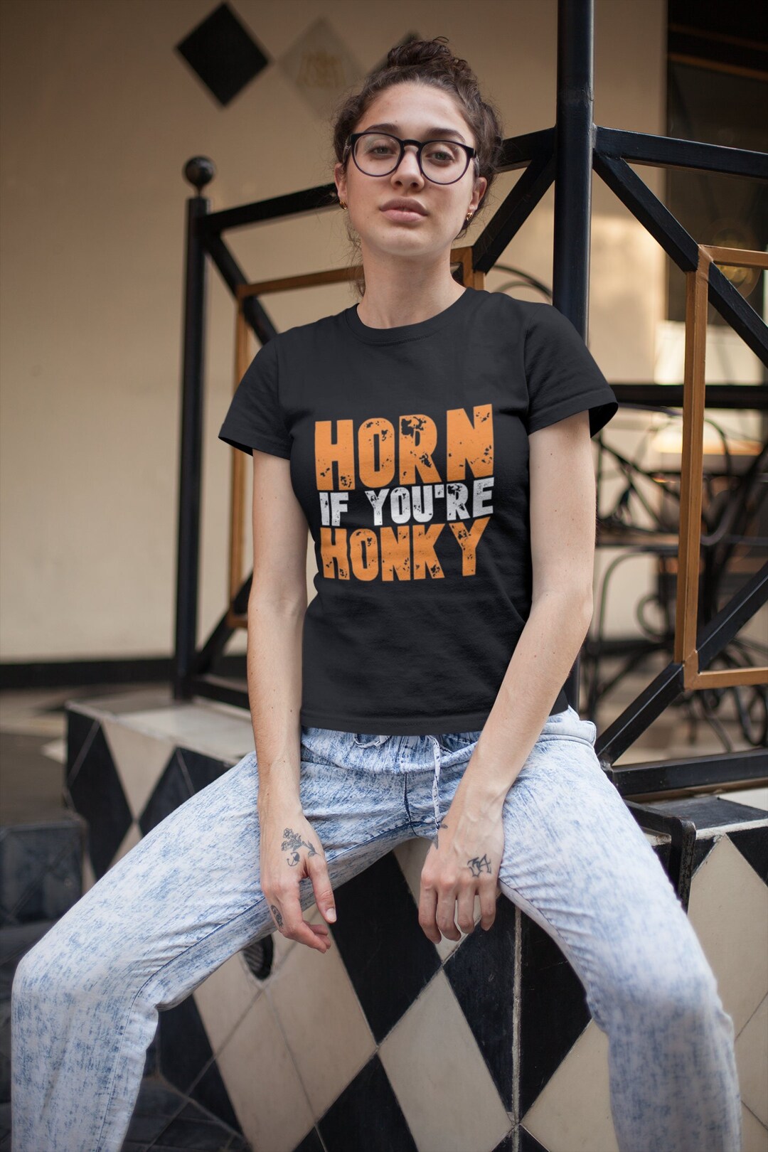 Horn If You're Honky Funny Tv Show Meme T-shirt - Etsy