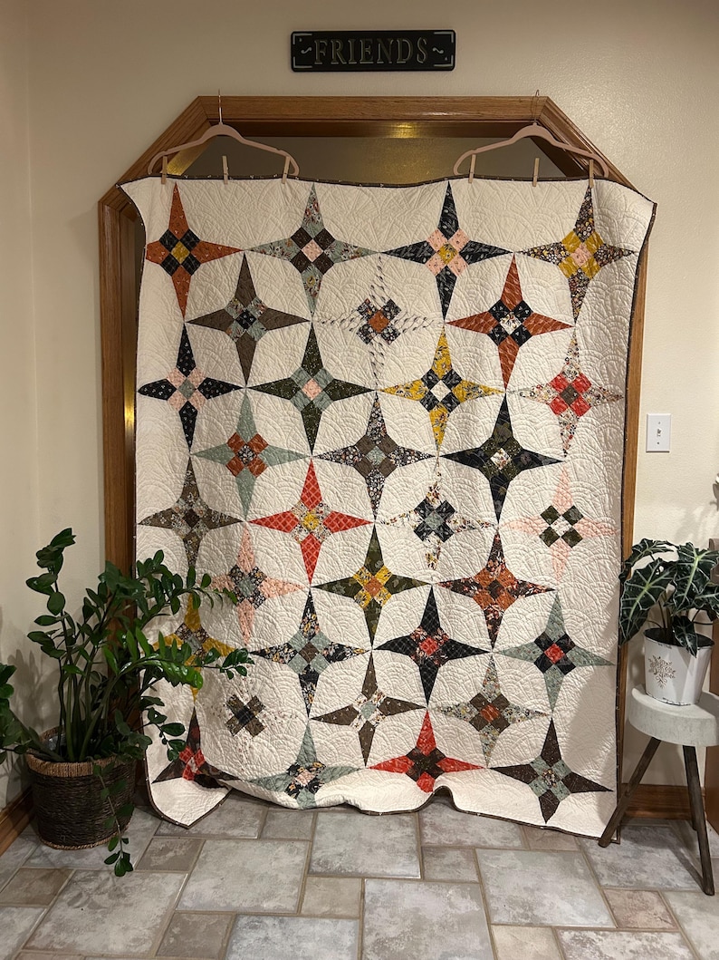 Stella PDF Quilt Pattern by Theowlhutch | A Retro Sparkly Star Quilt ...
