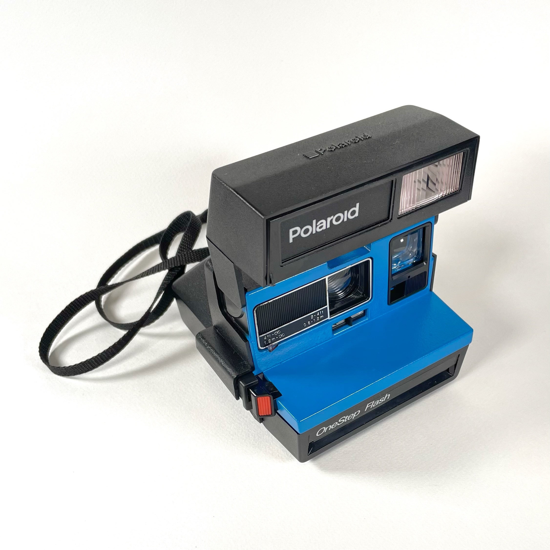 Blue Polaroid Sun OneStep Flash With CloseUp Lens Refreshed and Ready ...