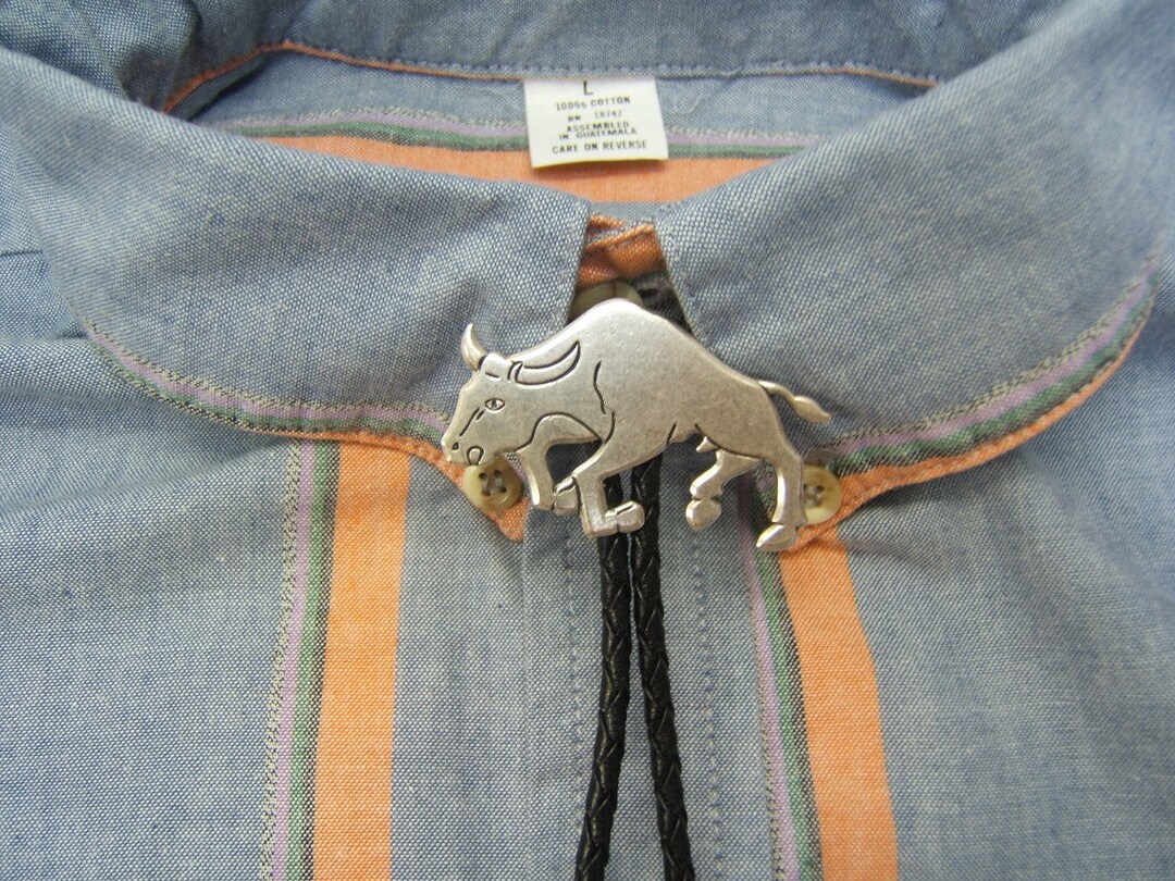 Silver Antiqued Charging Steer Bull Bolo Tie Bola Southwestern Western ...