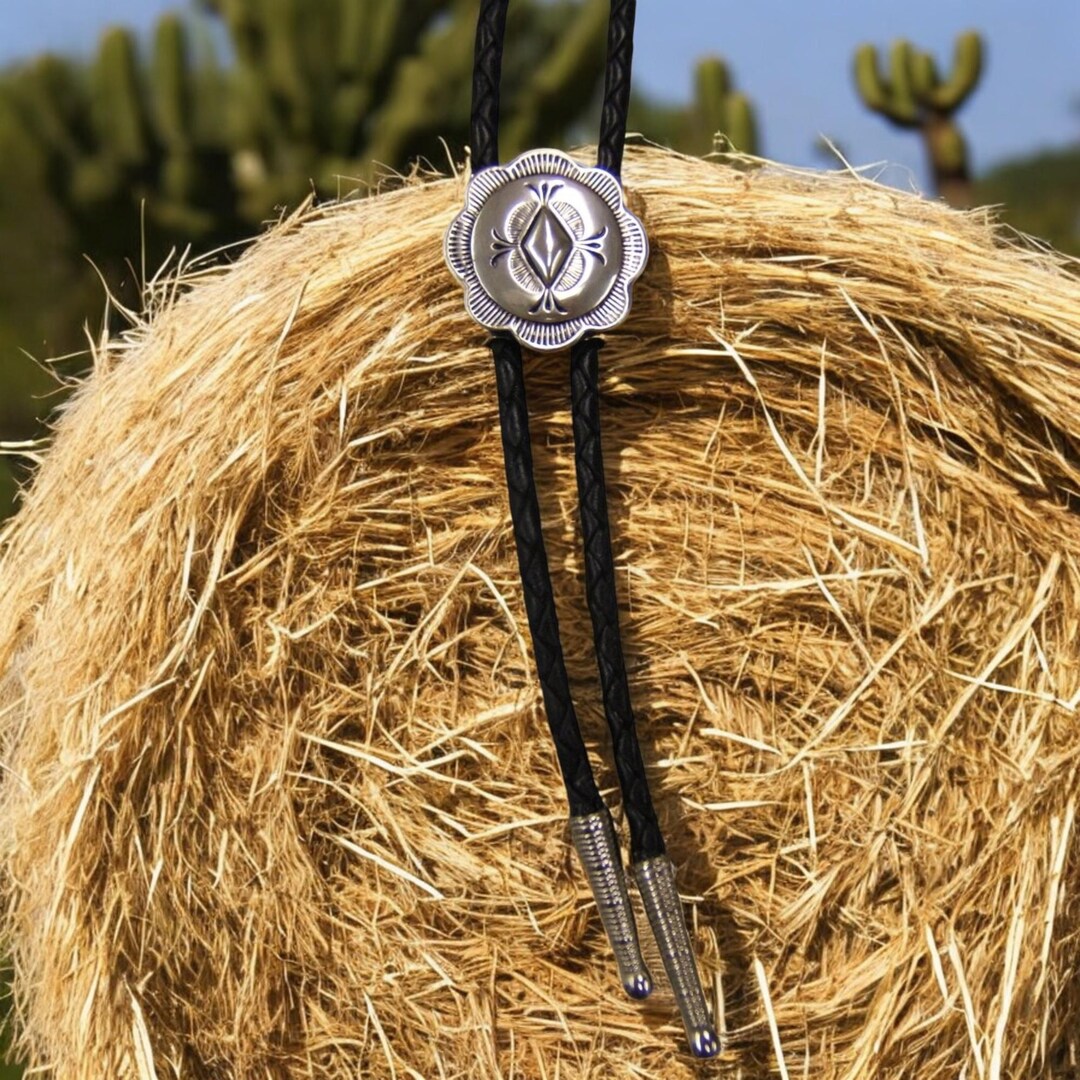 Southwestern Silver Bolo Tie Unisex Bolo Tie Her His Wedding Bolo Tie ...
