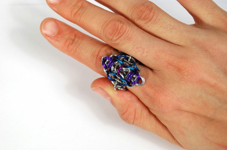 Tutorial: Lancelot Ring (intermediate Chainmaille Project) - PDF ...