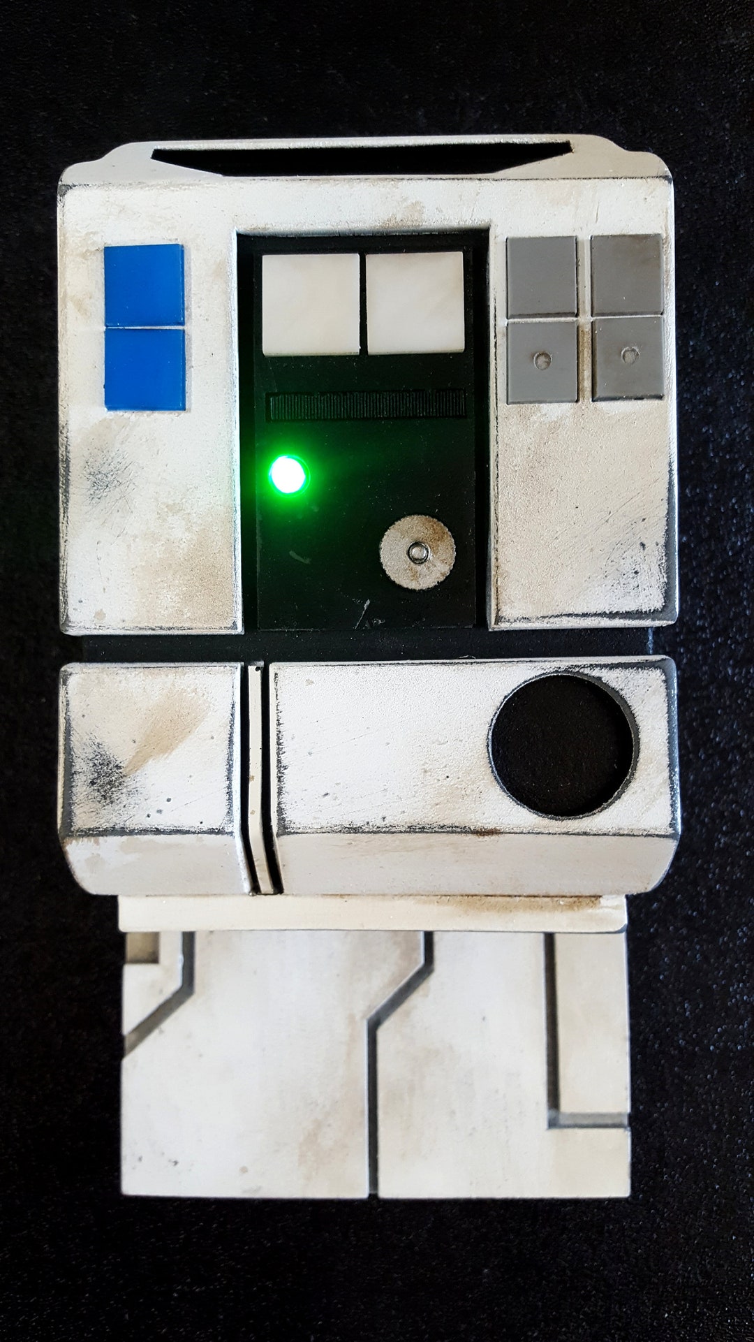 TFA Resistance X-wing Pilot Chest Box - Etsy