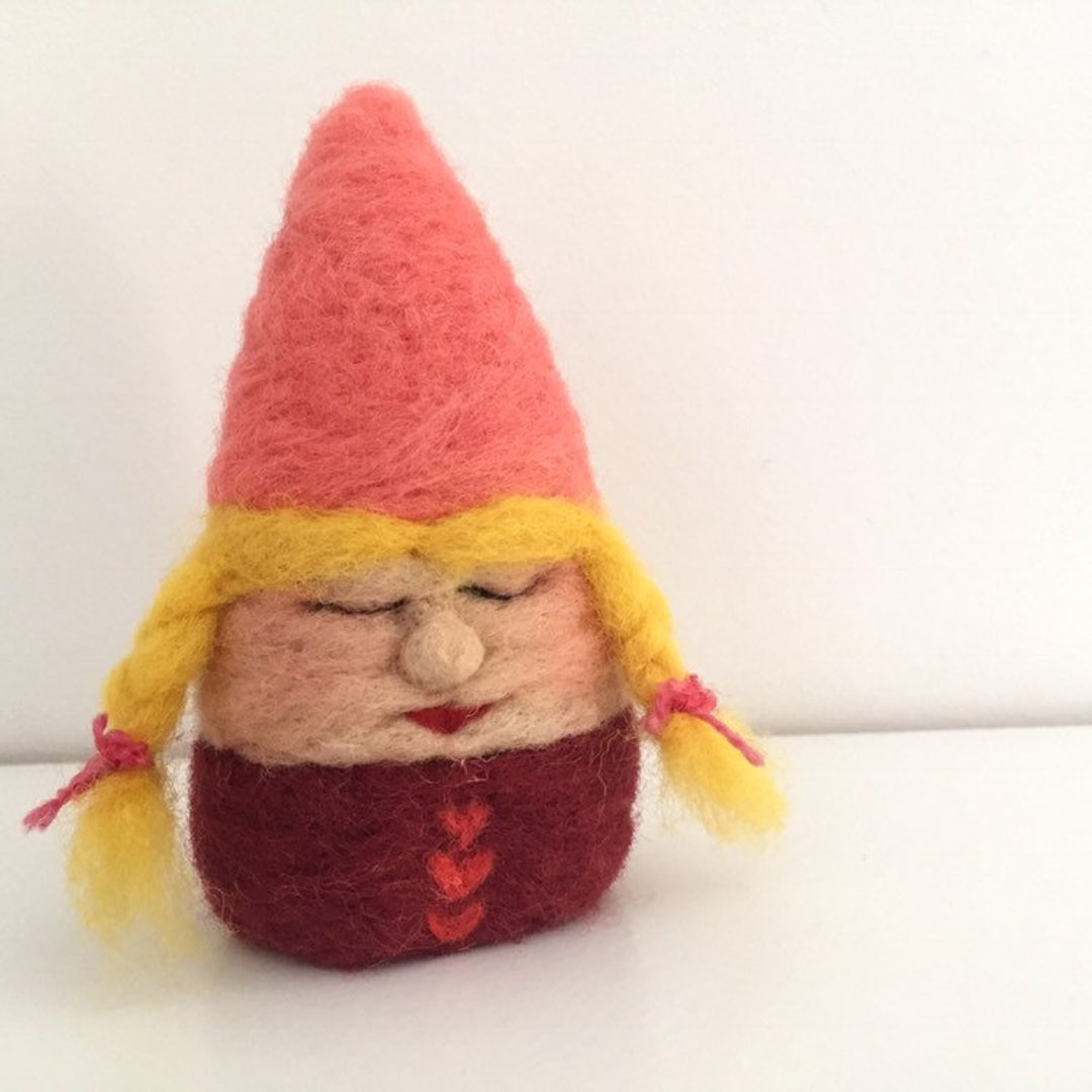 Kit: February Gnome of the Month - Etsy