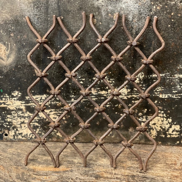 Wire Trivet - Etsy