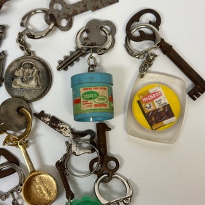 One Dozen Vintage French Advertising Keychains With Vintage Keys lot ...
