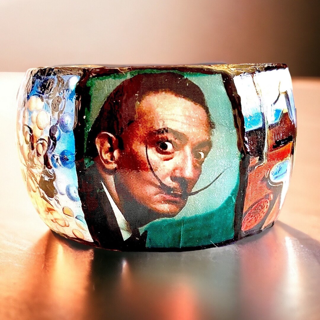 Salvador Dali Cuff Bracelet Surrealism Gift Mae West Museum Collection ...