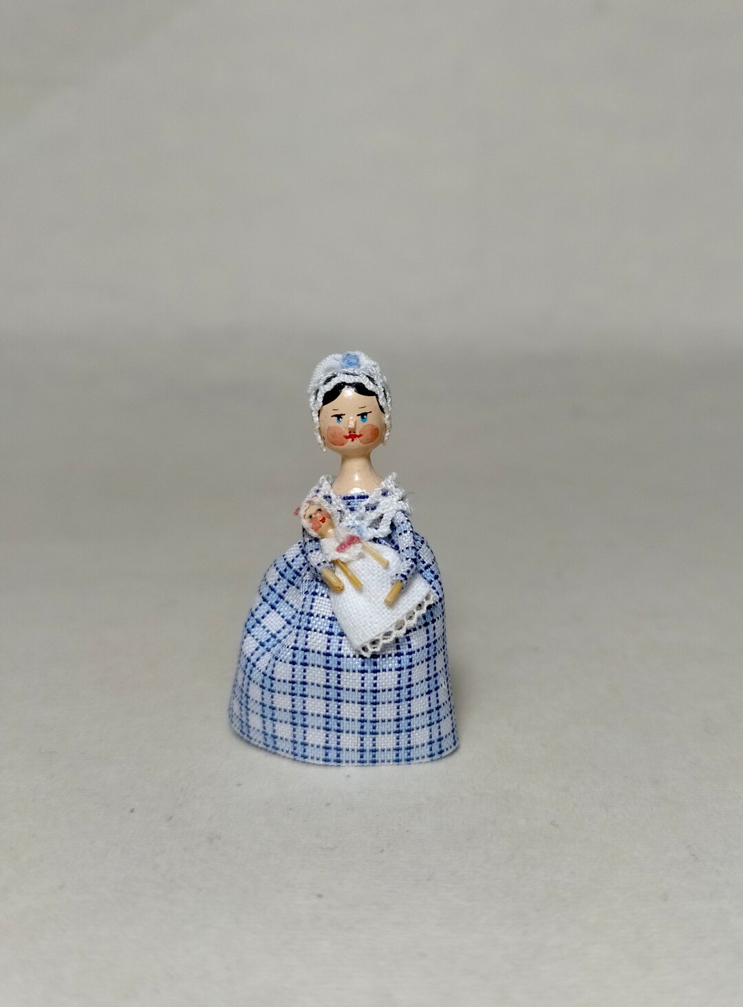 Mini Doll Peg With Baby in Arms . 1:12 Scale. 32-35 Mm High Approximate ...