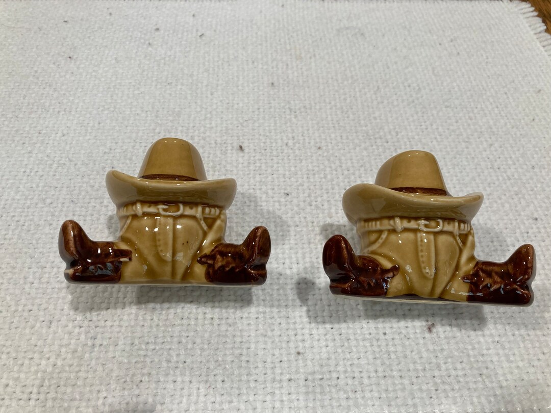Cowboy Hat Salt and Pepper Shakers - Etsy