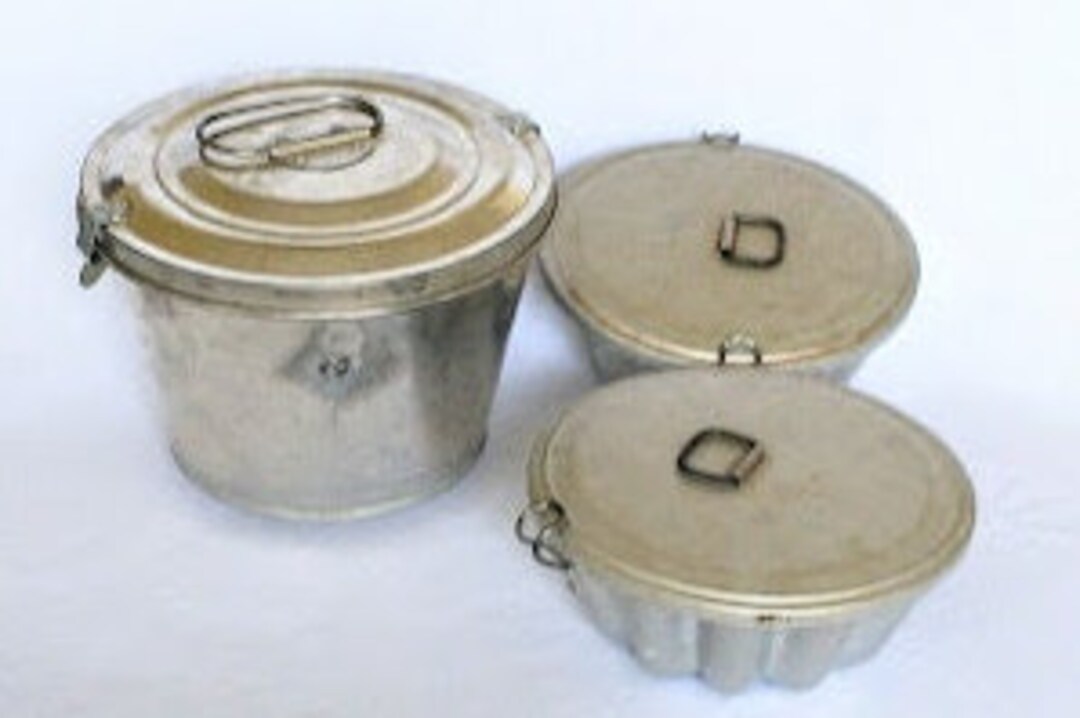 Vintage 3 Pudding Molds With Lids Made in West Germany and USA Mirro - Etsy
