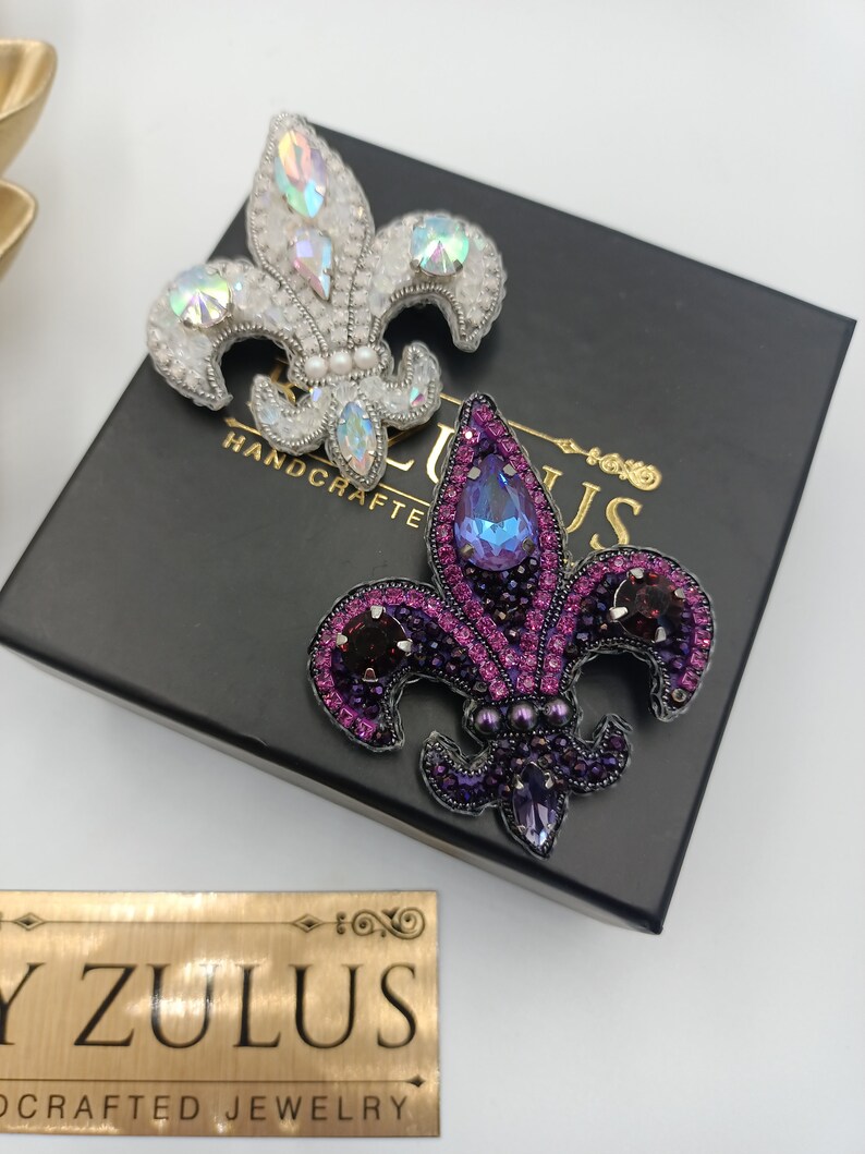 Fleur De LIS Brooch, Handmade Lily Flower Brooch, Royal Iris Flower ...