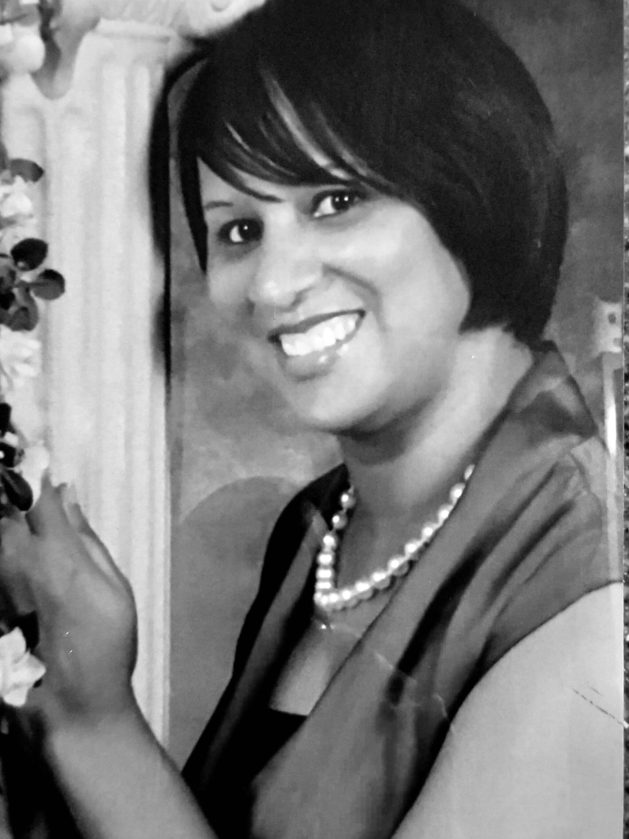 Commission Portrait s Tomisha Lovely-allen - Etsy